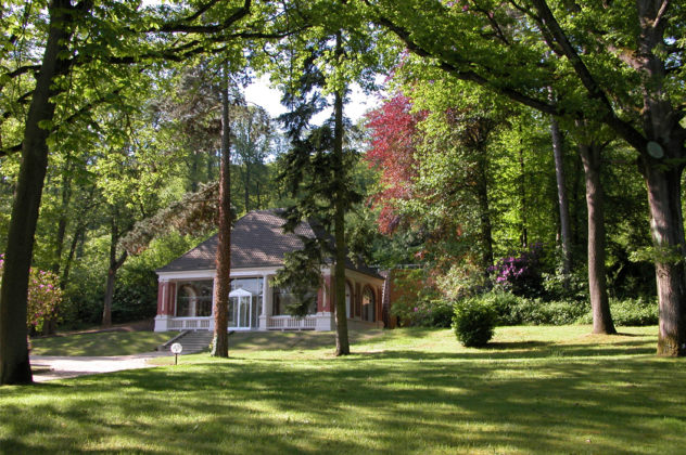 IHES - Maxim Kontsevich, permanent professor since 1995