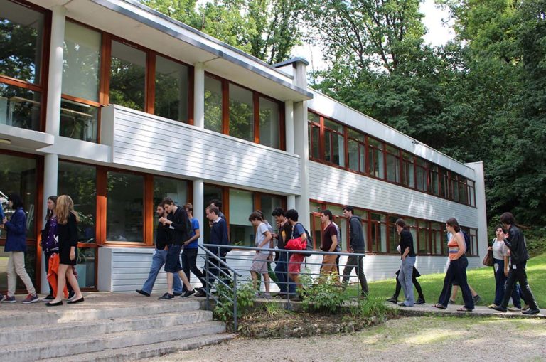 IHES, at the avant-garde of science - IHES