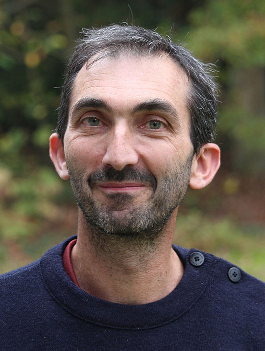 Two IHES researchers awarded prizes by the French Academy of Sciences ...